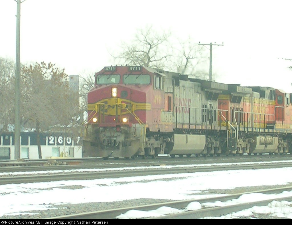 BNSF 4711